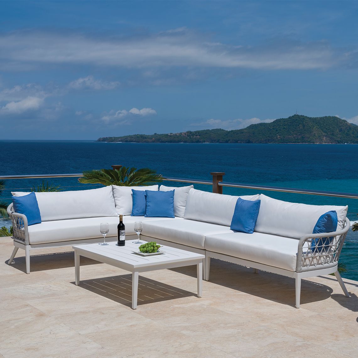 NEVIS ALUMINIUM Sofa Corner Module – Kingsley Bate Outdoor Furniture Australia