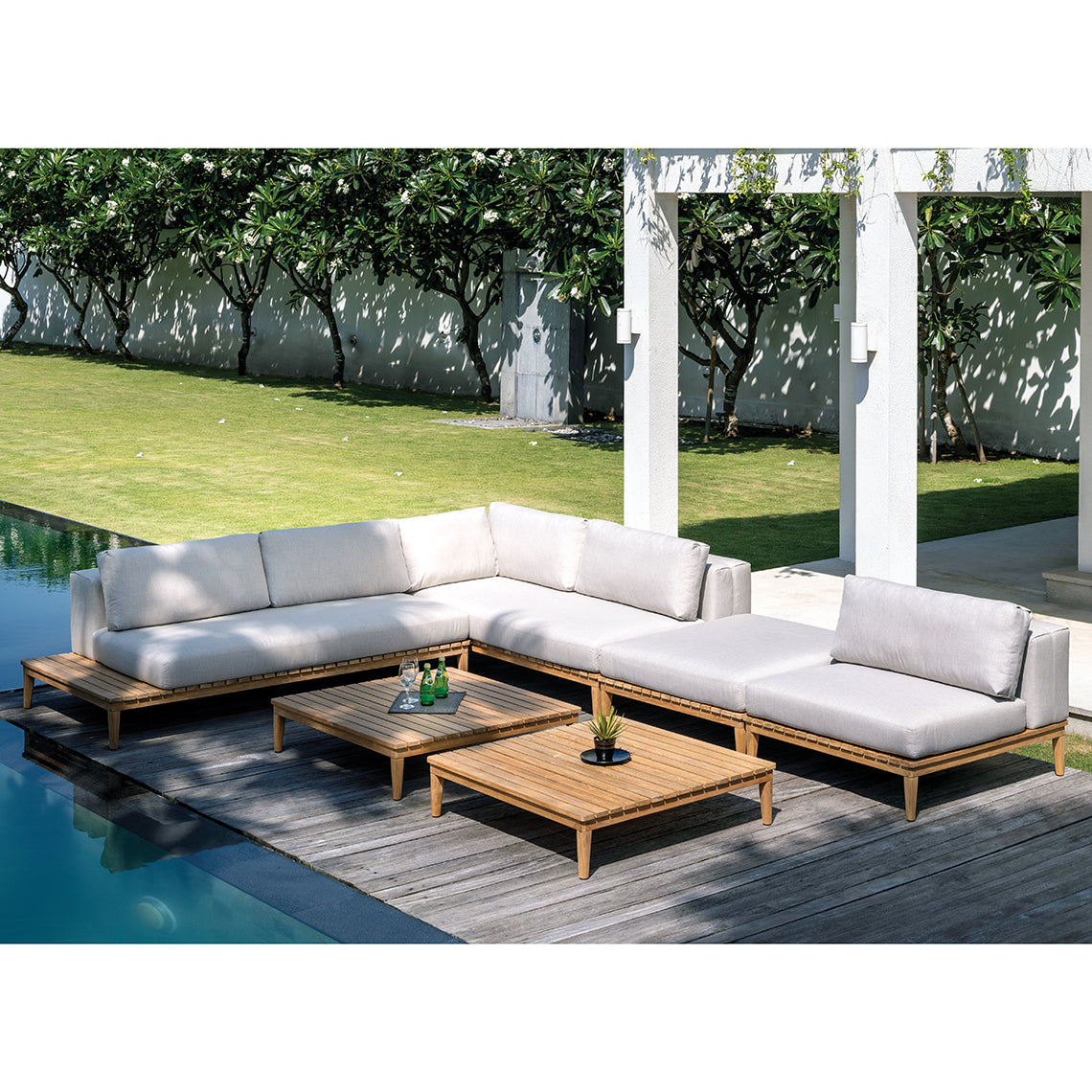 LOTUS CORNER SETTEE MODULE – Kingsley Bate Outdoor Furniture Australia