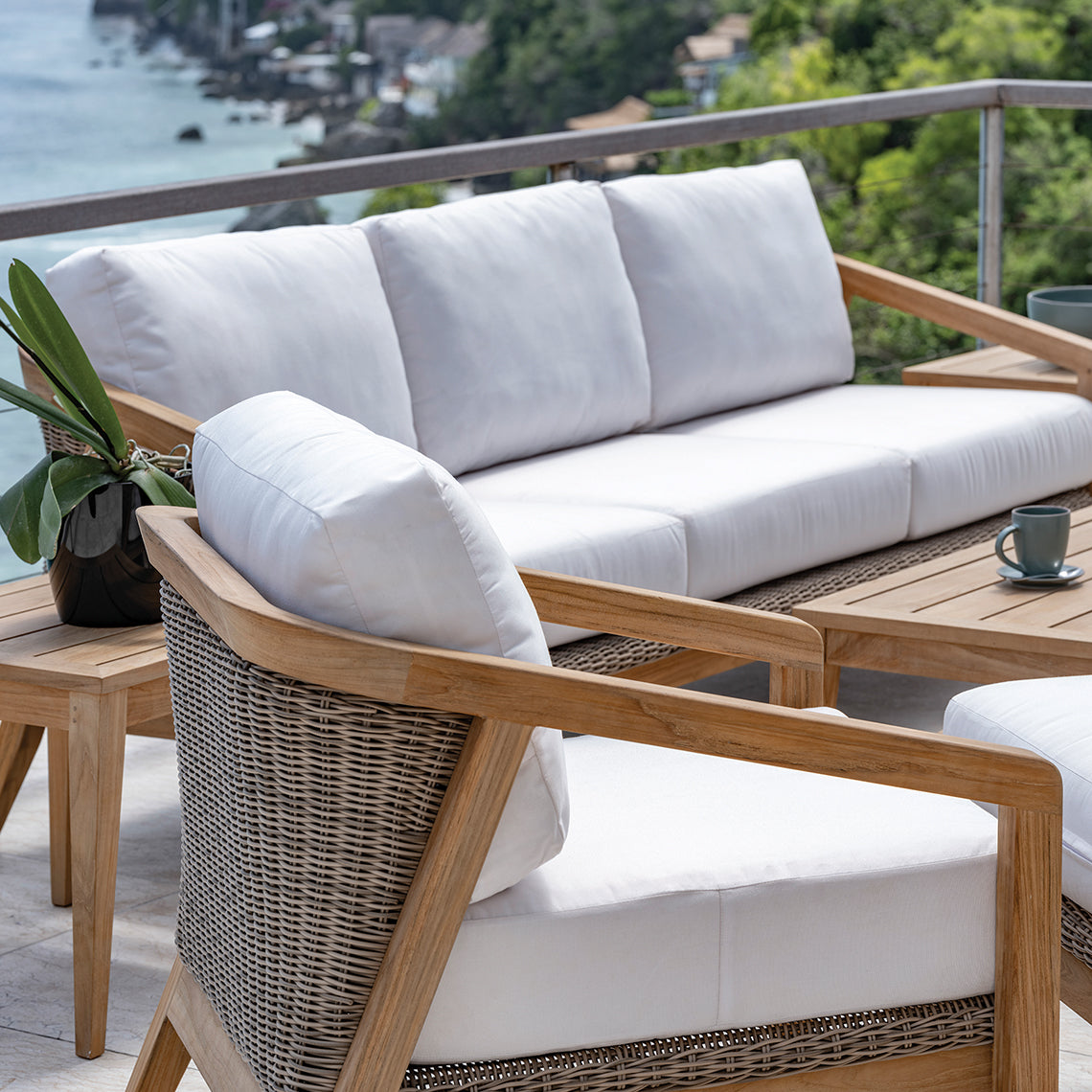 SPENCER SOFA – Kingsley Bate Outdoor Furniture